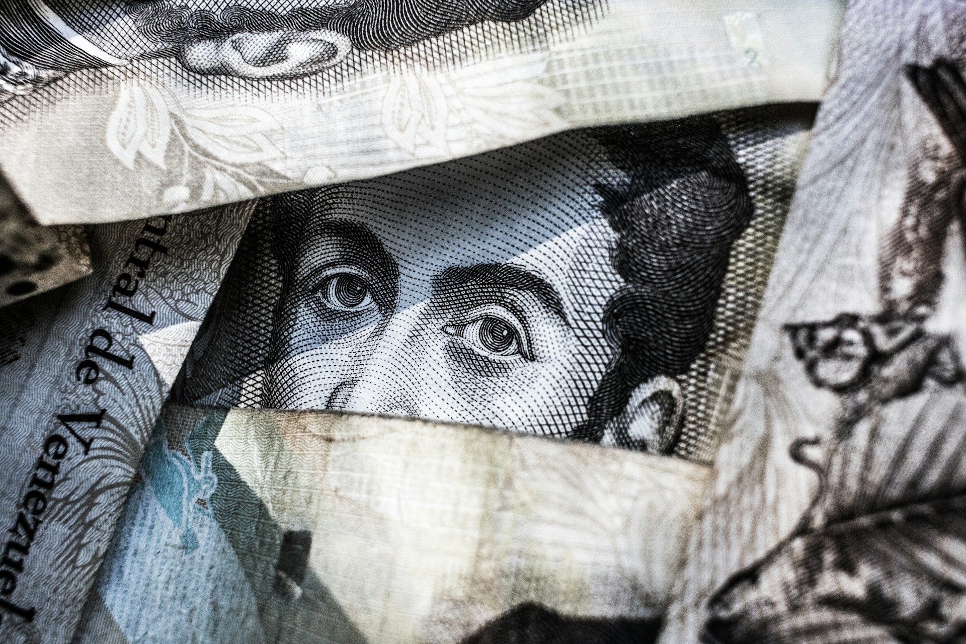 Simple Tips for Creating a Realistic Monthly Budget - noodlecat.com
